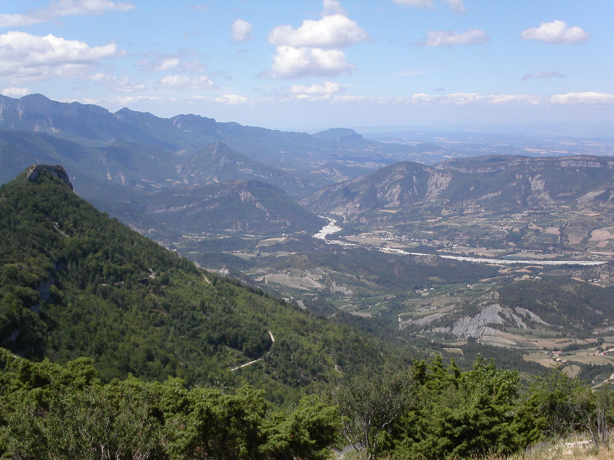 Découvrez les alentours de la Drôme depuis le camping les Acacias